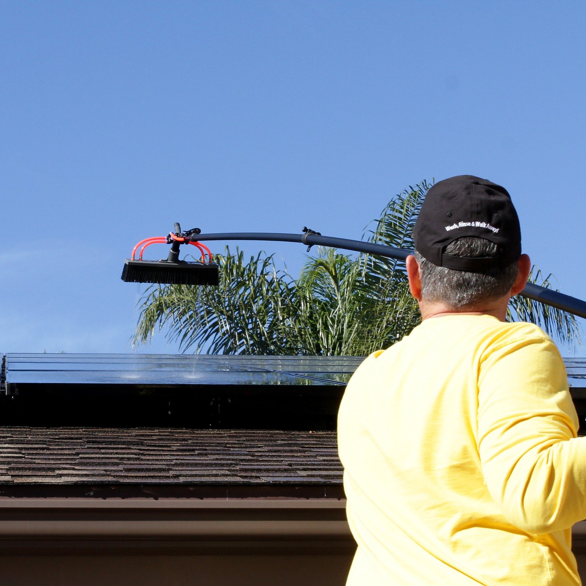 18' Carbon Fiber Water Fed Pole – Spotless Water Systems