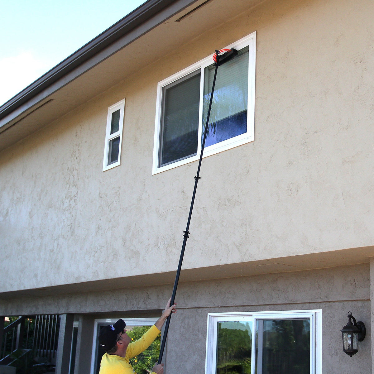 18' Carbon Fiber Water Fed Pole – Spotless Water Systems